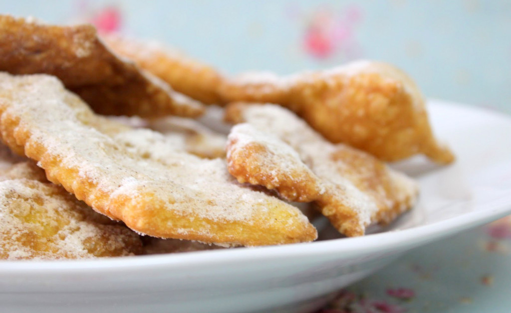 Coscorões • Iguaria Receita e Culinária