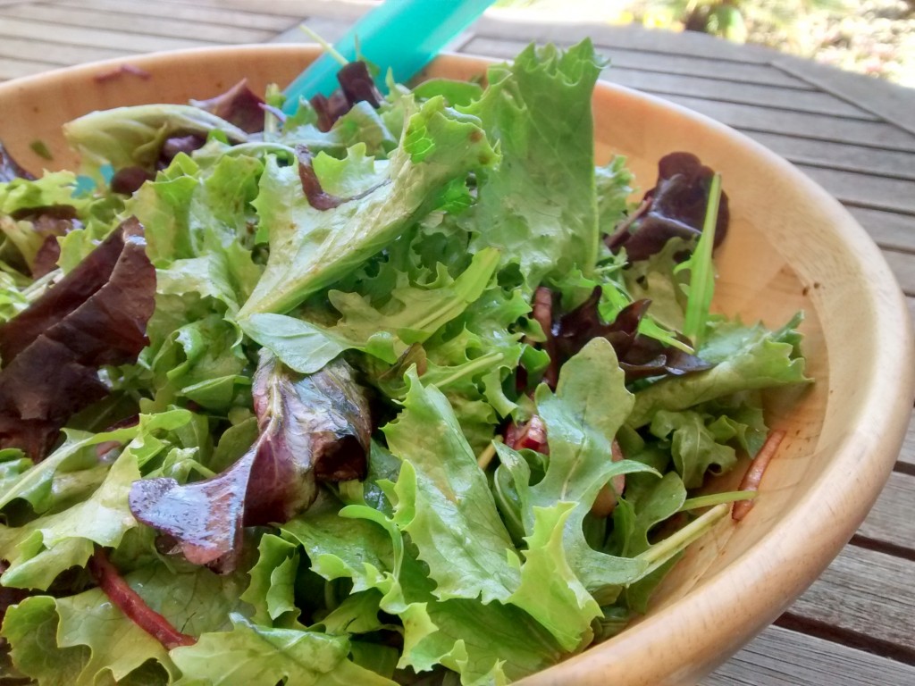 Salada de Alface • Iguaria Receita e Culinária