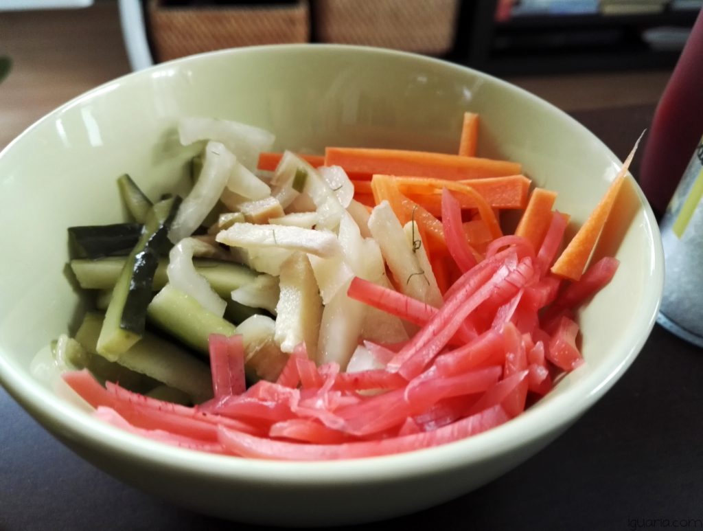 Pickles Simples de Vegetais • Iguaria Receita e Culinária