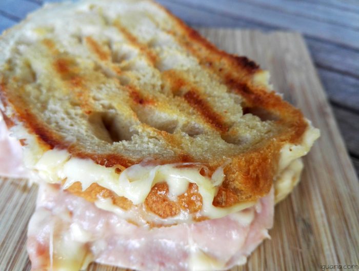 Tosta Mista Grelhada • Iguaria Receita e Culinária
