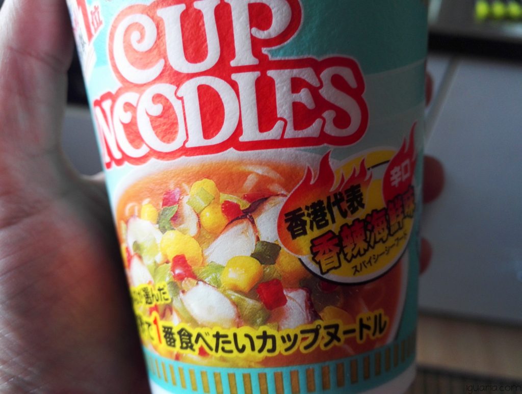 Cup Noodles de Marisco Picante • Iguaria Receita e Culinária