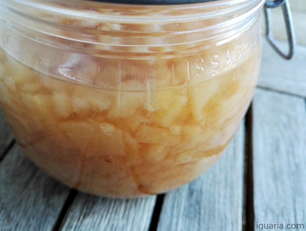 Conserva de Pera com Canela • Iguaria Receita e Culinária