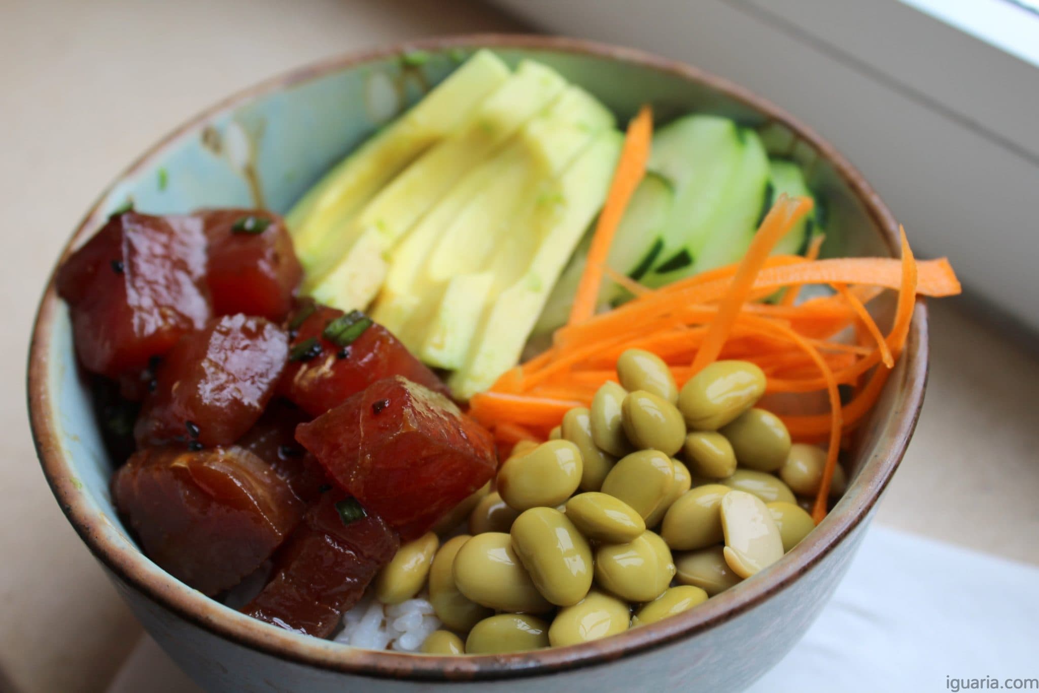 Poke de Atum Havaiano • Iguaria Receita e Culinária