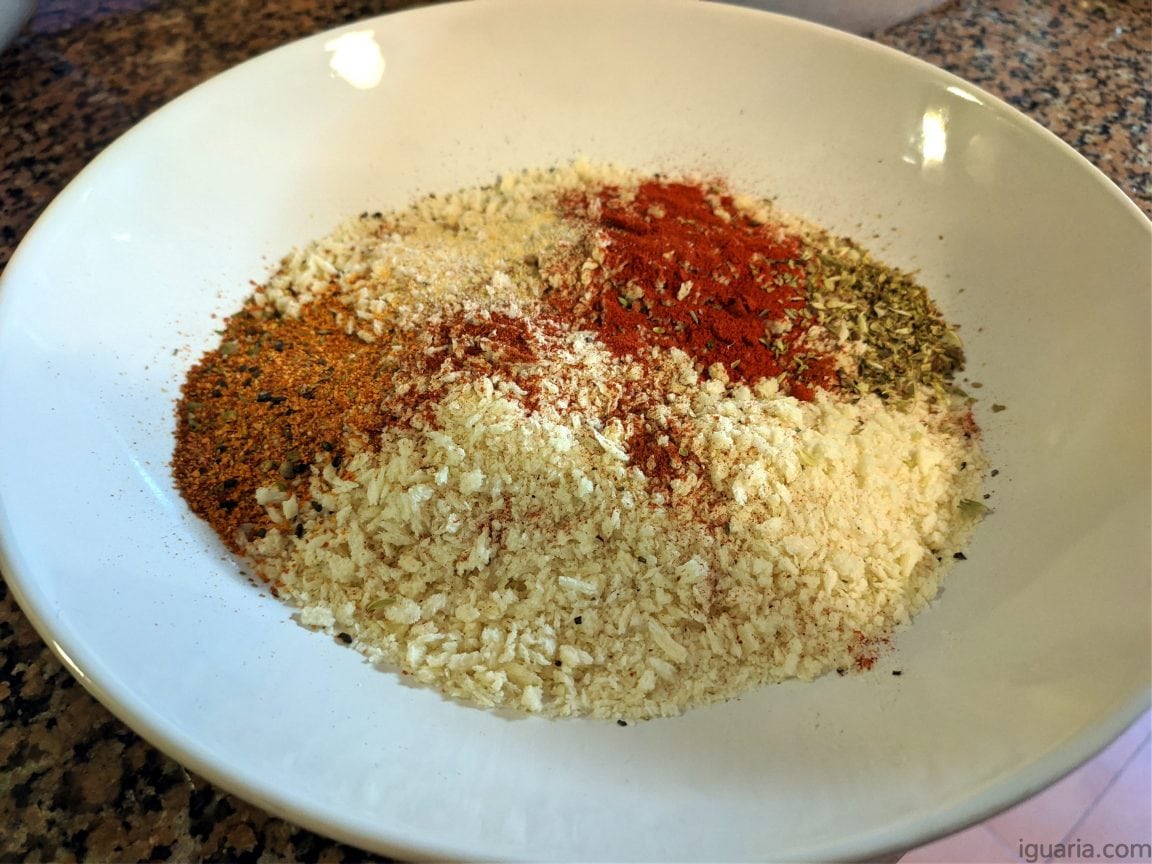 Mini Panados de Frango com Pimentos • Iguaria Receita e Culinária