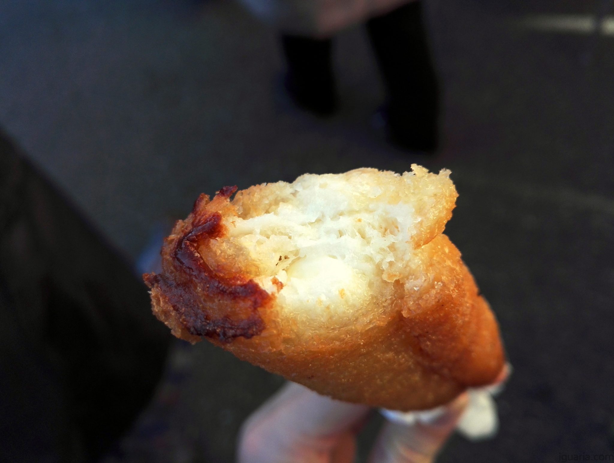 Rolinho de Pão Frito com Queijo • Iguaria Receita e Culinária