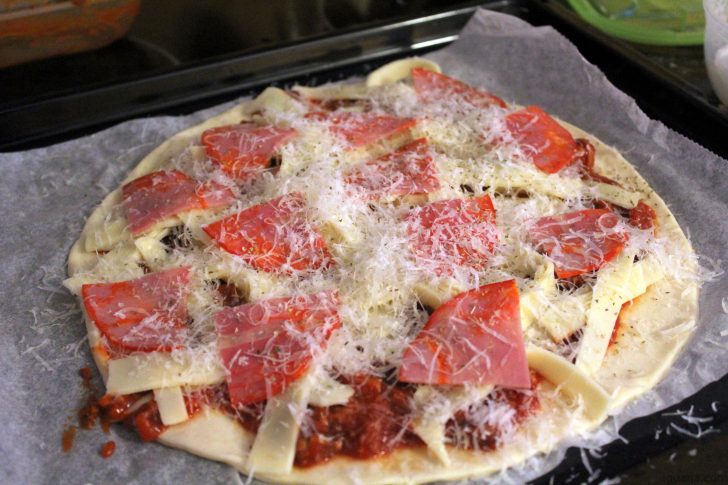 Pizza de Carne Assada • Iguaria Receita e Culinária