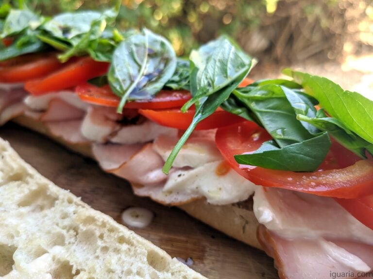 Sandes de Fiambre Italiana Caprese • Iguaria Receita e Culinária