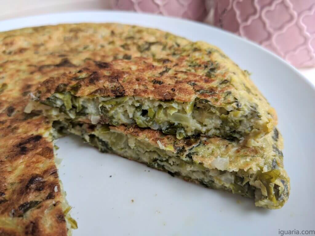 Pastelão de Ovos com Rama de Nabo • Iguaria Receita e Culinária