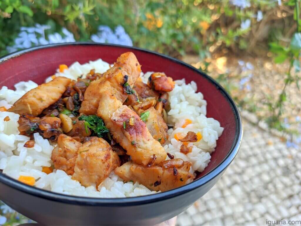 Refogado de Pescada com Arroz • Iguaria Receita e Culinária