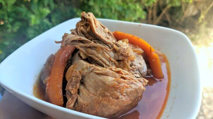 Chispe de Porco Cozido Lentamente • Iguaria Receita e Culinária