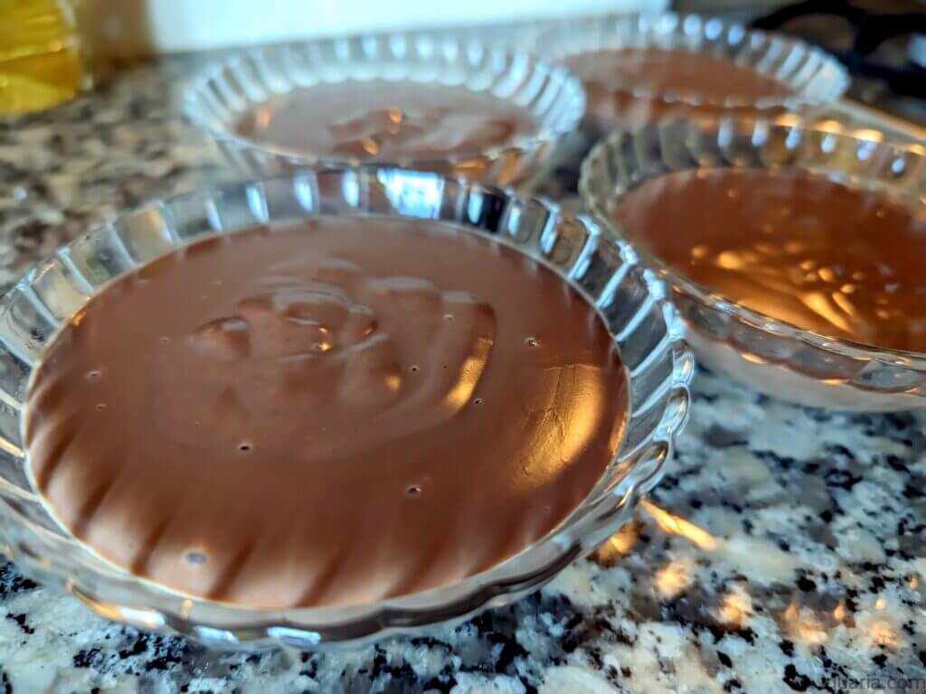 Pudim Cubano de Chocolate e Maizena • Iguaria Receita e Culinária